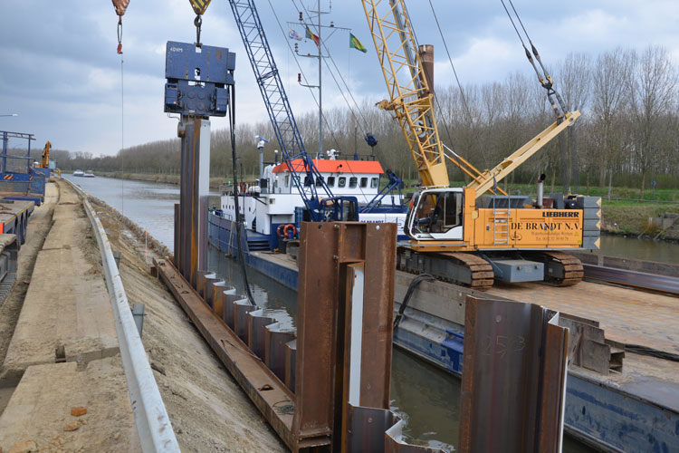 The Installation Methods of Steel Sheet Piling | Gooimeer