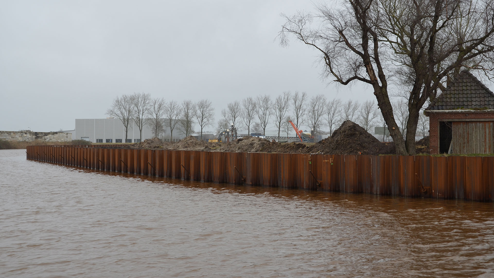 U shaped sheet piles from Gooimeer | large assortment